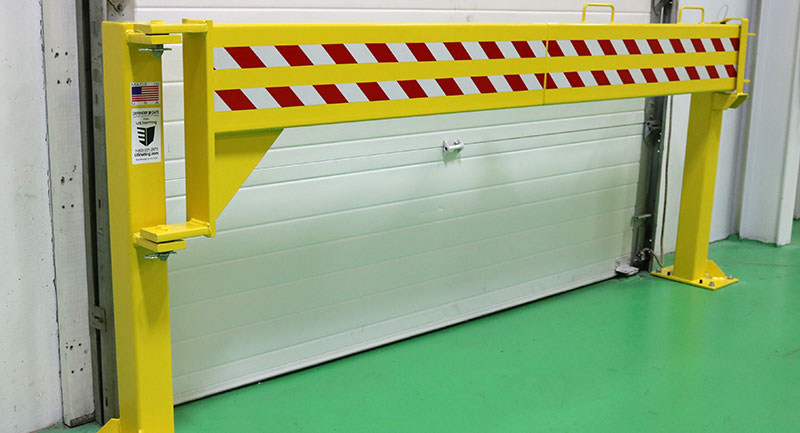 Defender Gate™ 10 | Nova Technology Loading Dock Equipment